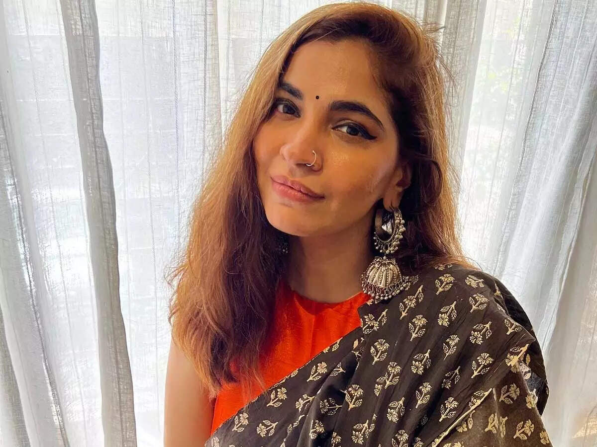 Singer Shruti Pathak: 'Competition is in every area of life. You decide if it’s healthy or ...