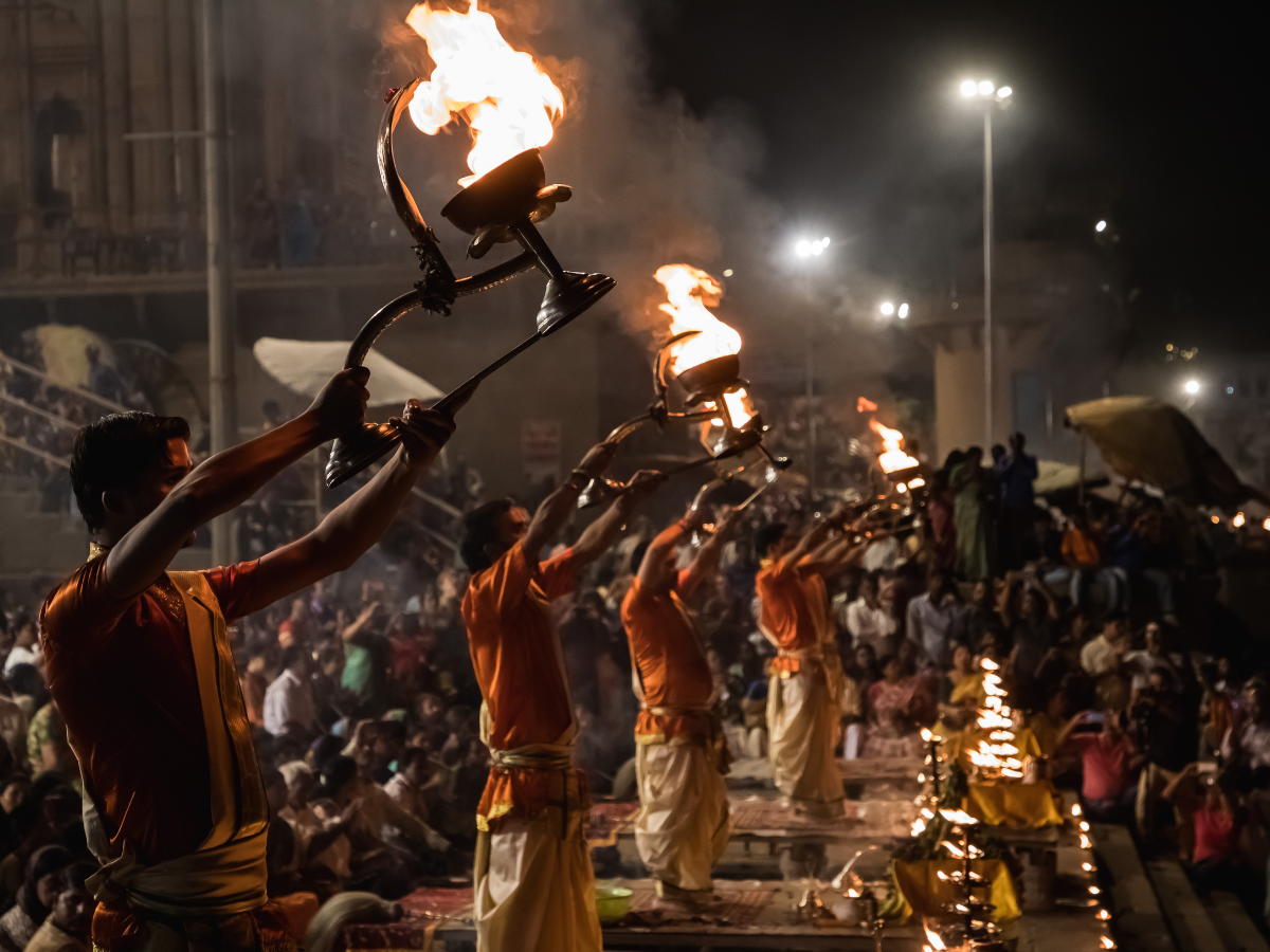 5 most revered destinations in India to witness Ganga Aarti, India ...