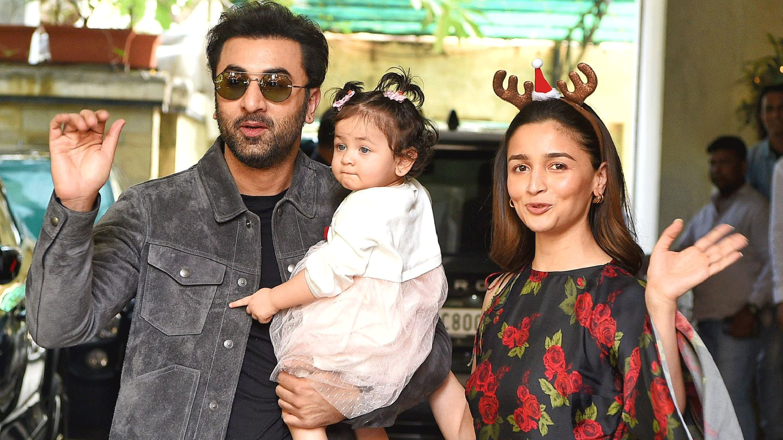 Ranbir Kapoor-Alia Bhatt reveal daughter Raha's face as they pose for a family picture at annual ...