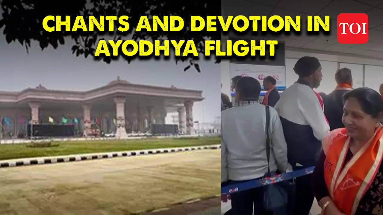 Ayodhya: Inaugural flight to Ayodhya takes off; pilot welcomes ...