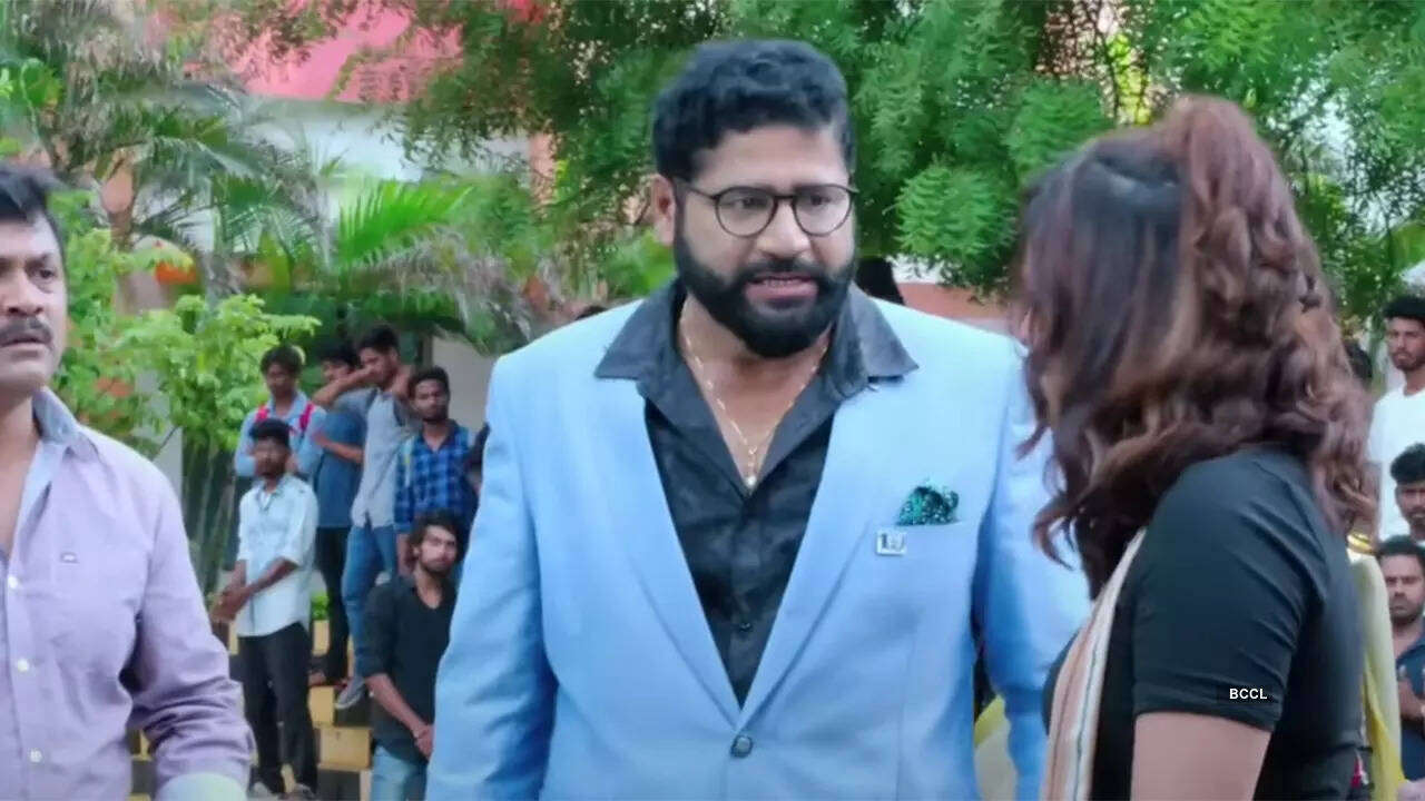 Raghava Reddy Movie: Showtimes, Review, Songs, Trailer, Posters, News ...