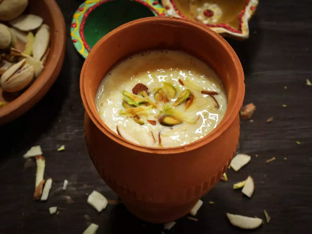 On a culinary journey in Ayodhya: Must-try dishes in Ram Nagari ...