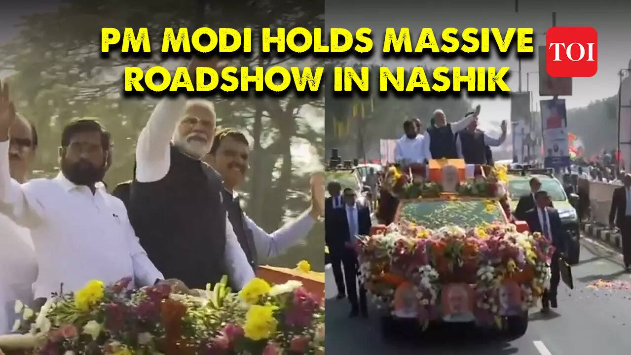 Maharashtra: PM Modi holds massive roadshow in Nashik