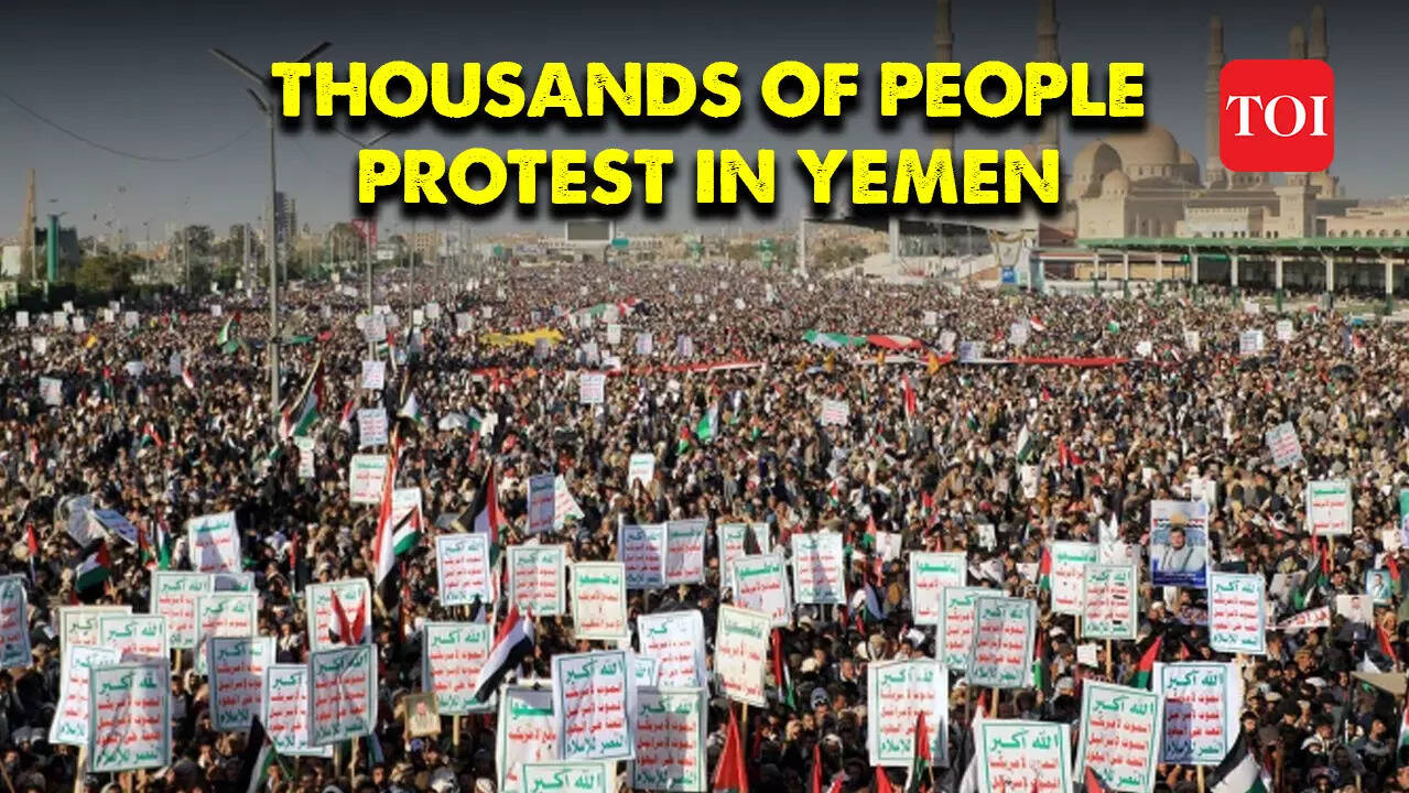 Massive protests erupt in Yemen following US and UK strikes on Houthi ...