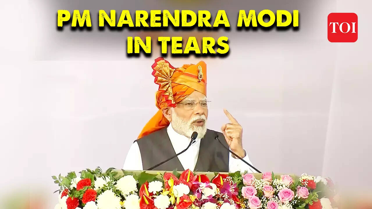 Watch: PM Modi gets emotional during his speech in Solapur, Maharashtra