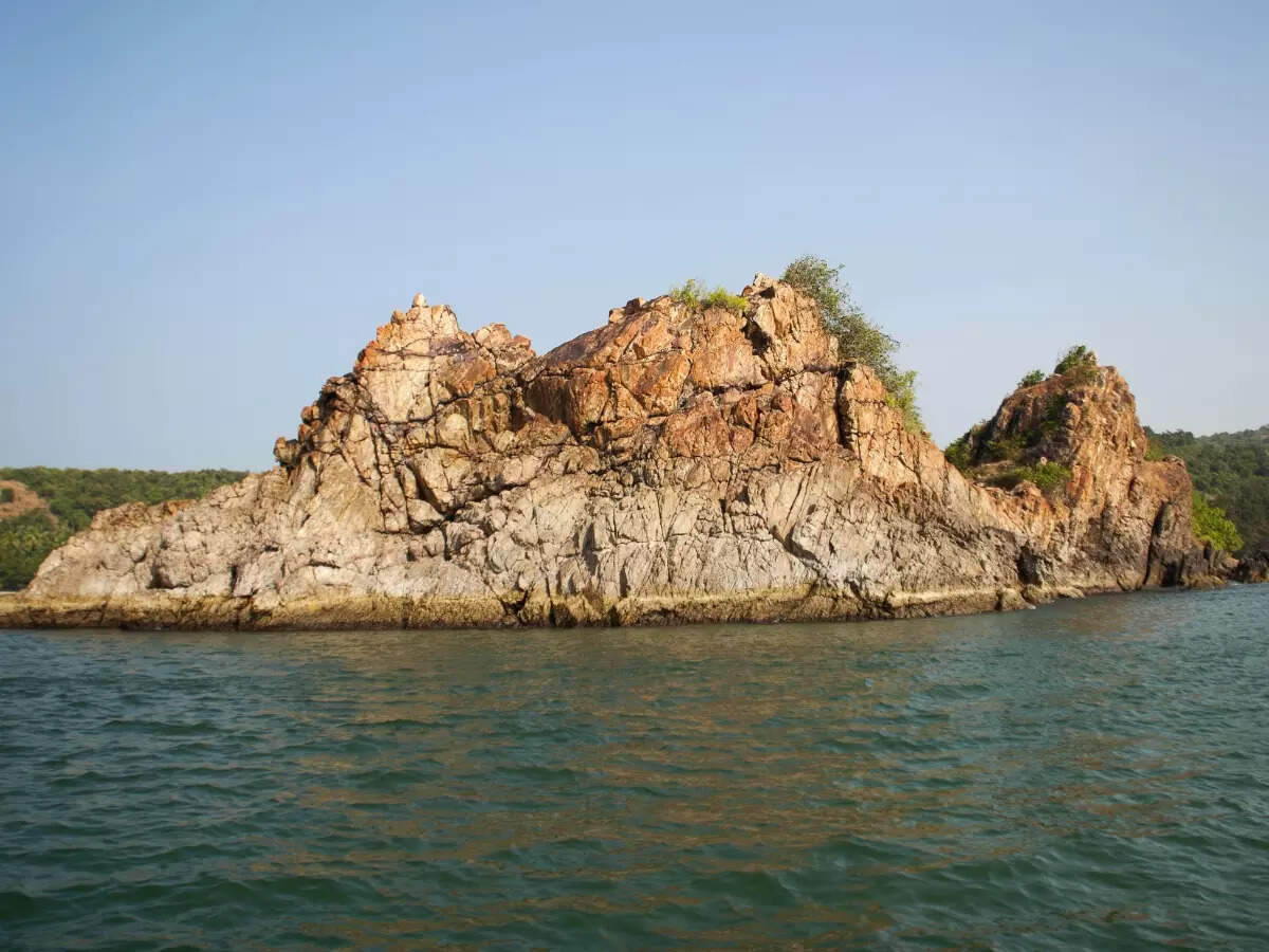 Maharashtra: Unravelling the secrets and surprises of Sindhudurg ...