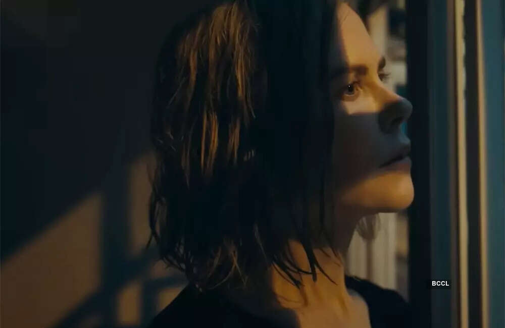 Expats Season 1 Review: Takes Viewers on a Slow-Paced Emotional Ride