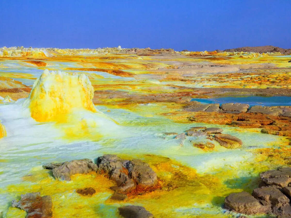 Life in Dallol (Ethiopia), the hottest inhabited place on Earth ...