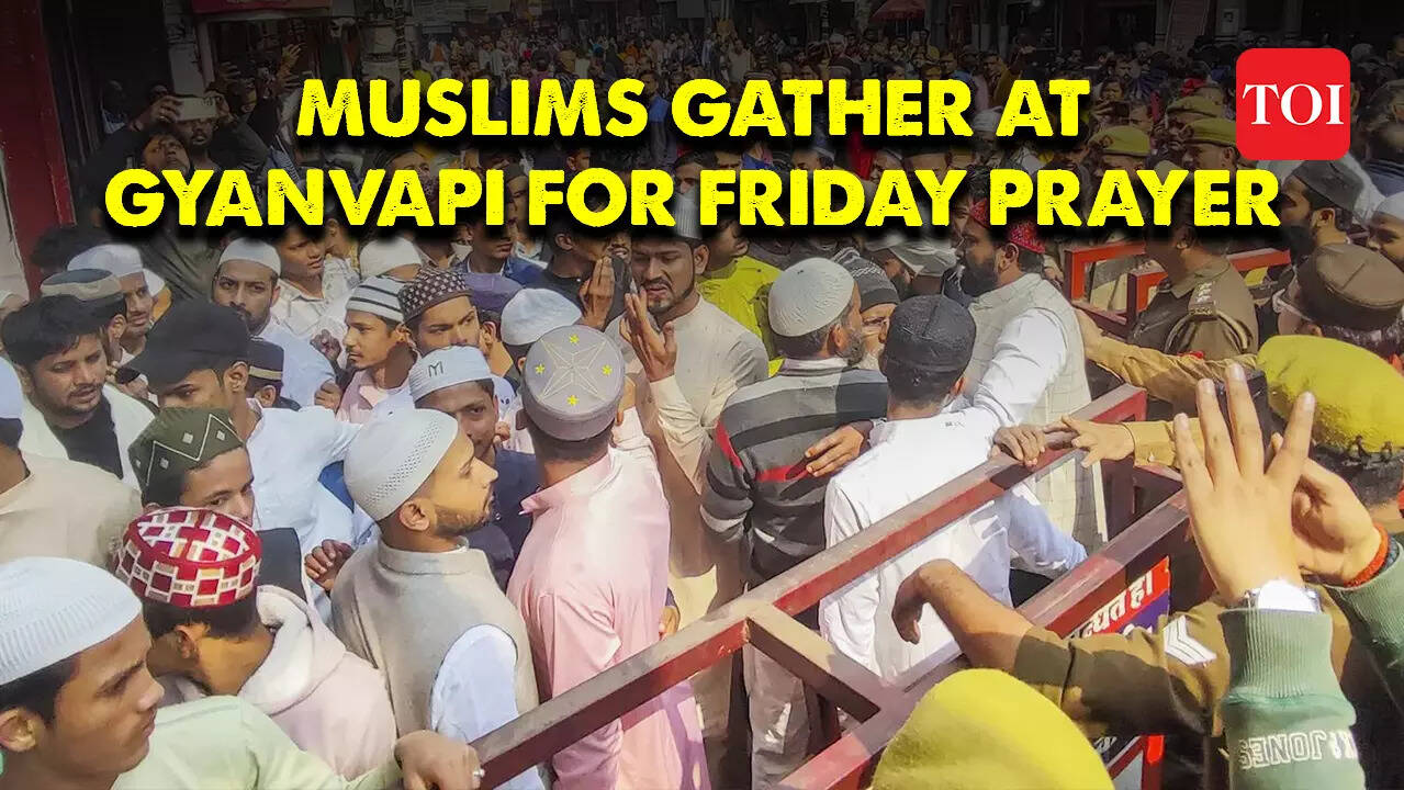 Varanasi: Muslims offer Friday prayers at Gyanvapi Mosque