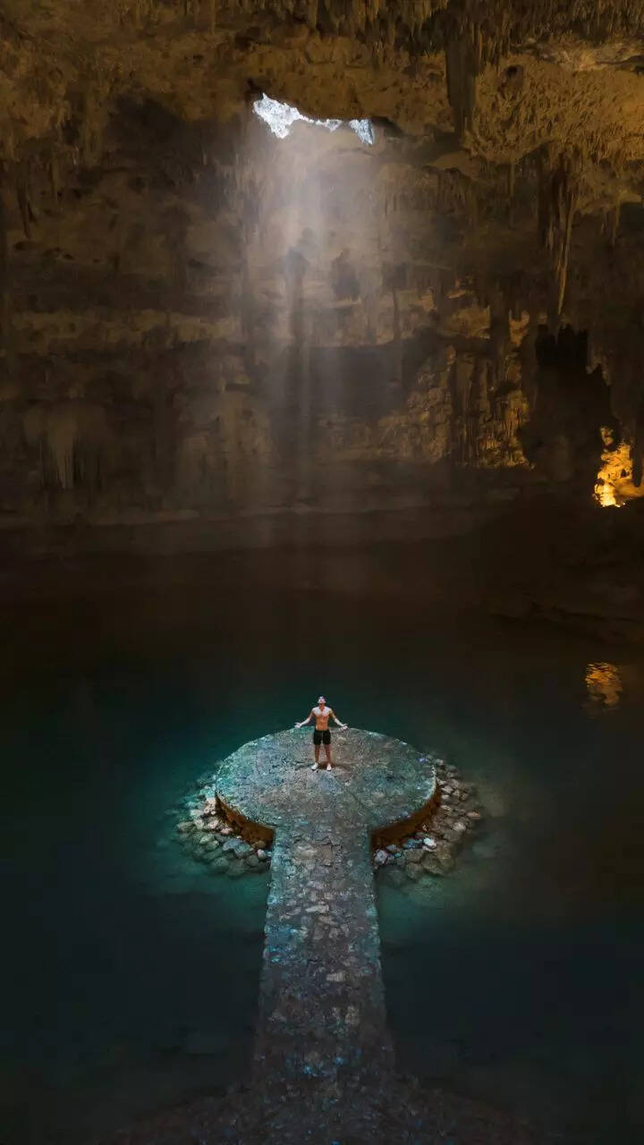Sea Caves Mexico A Mexican Underwater Cave System Is The Largest In