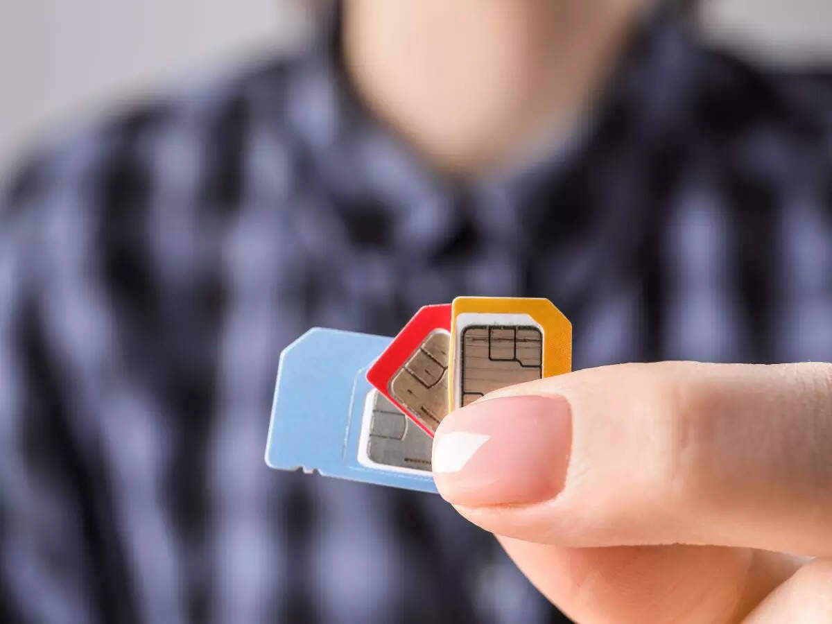 Can you extract gold from old SIM cards?