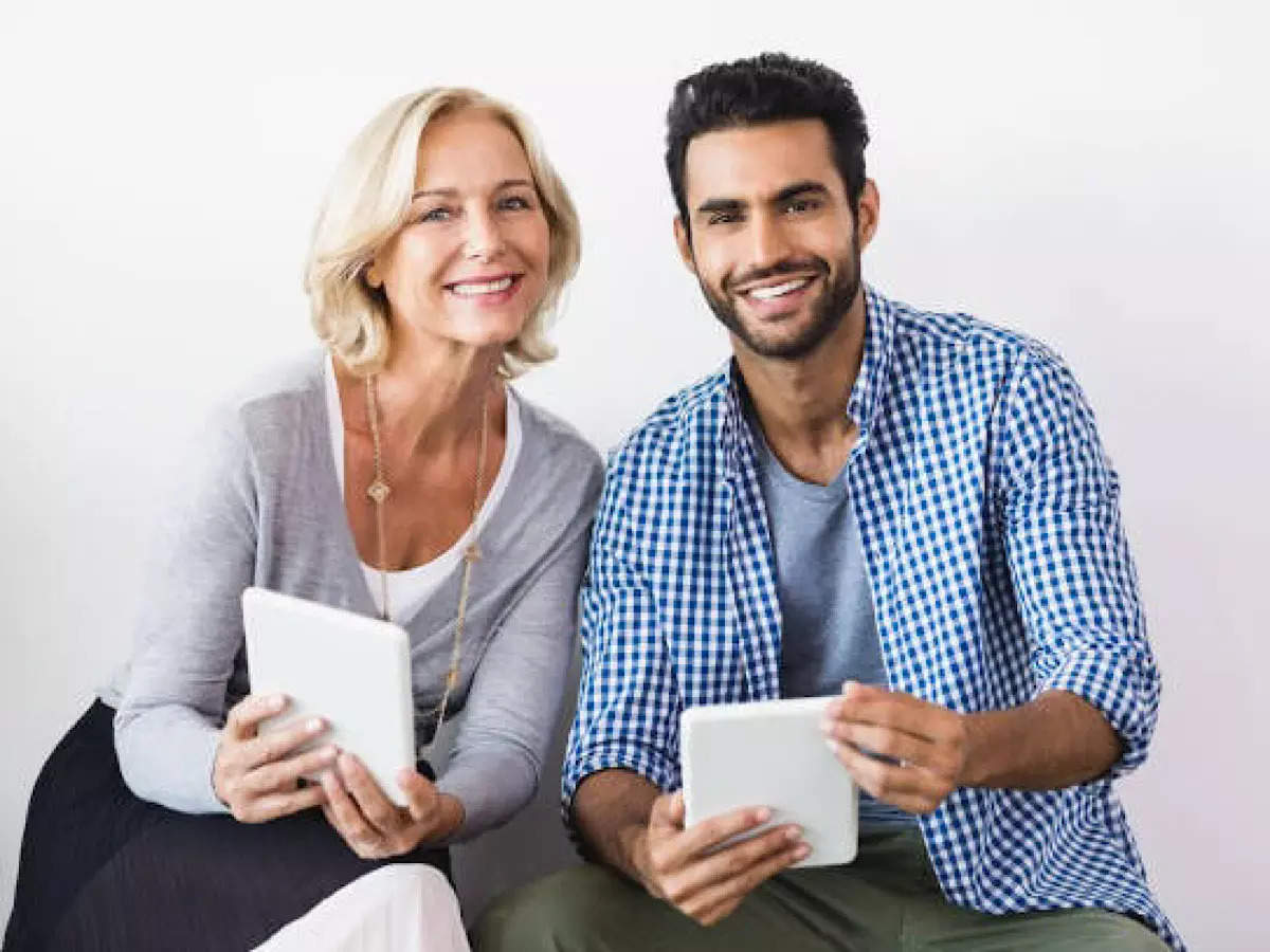 Marrying An Older Woman What To Expect