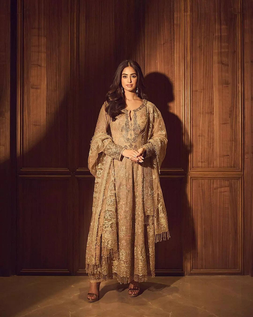 Sini Shetty's lookbook: A glamorous showcase at Miss World!