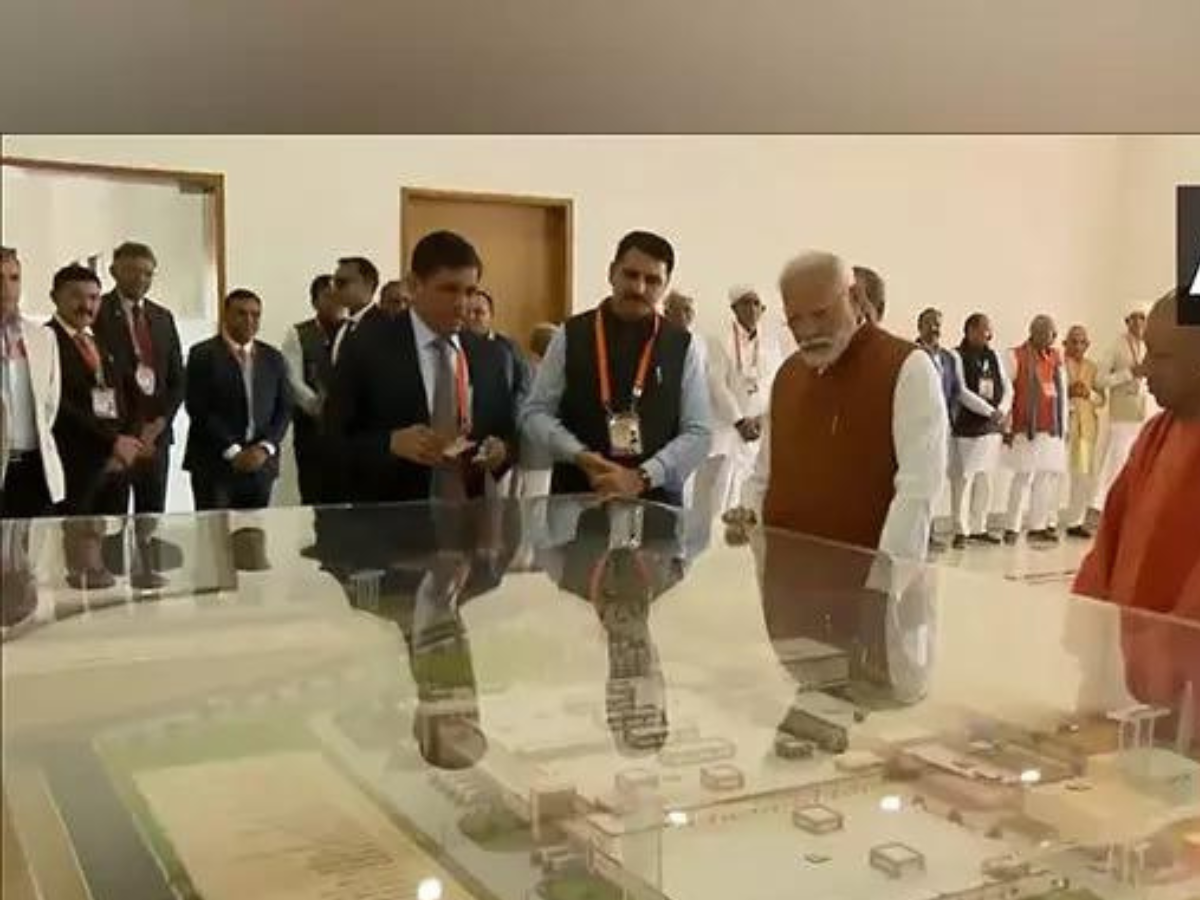 PM Modi inaugurates, lays foundation of multiple projects in Varanasi