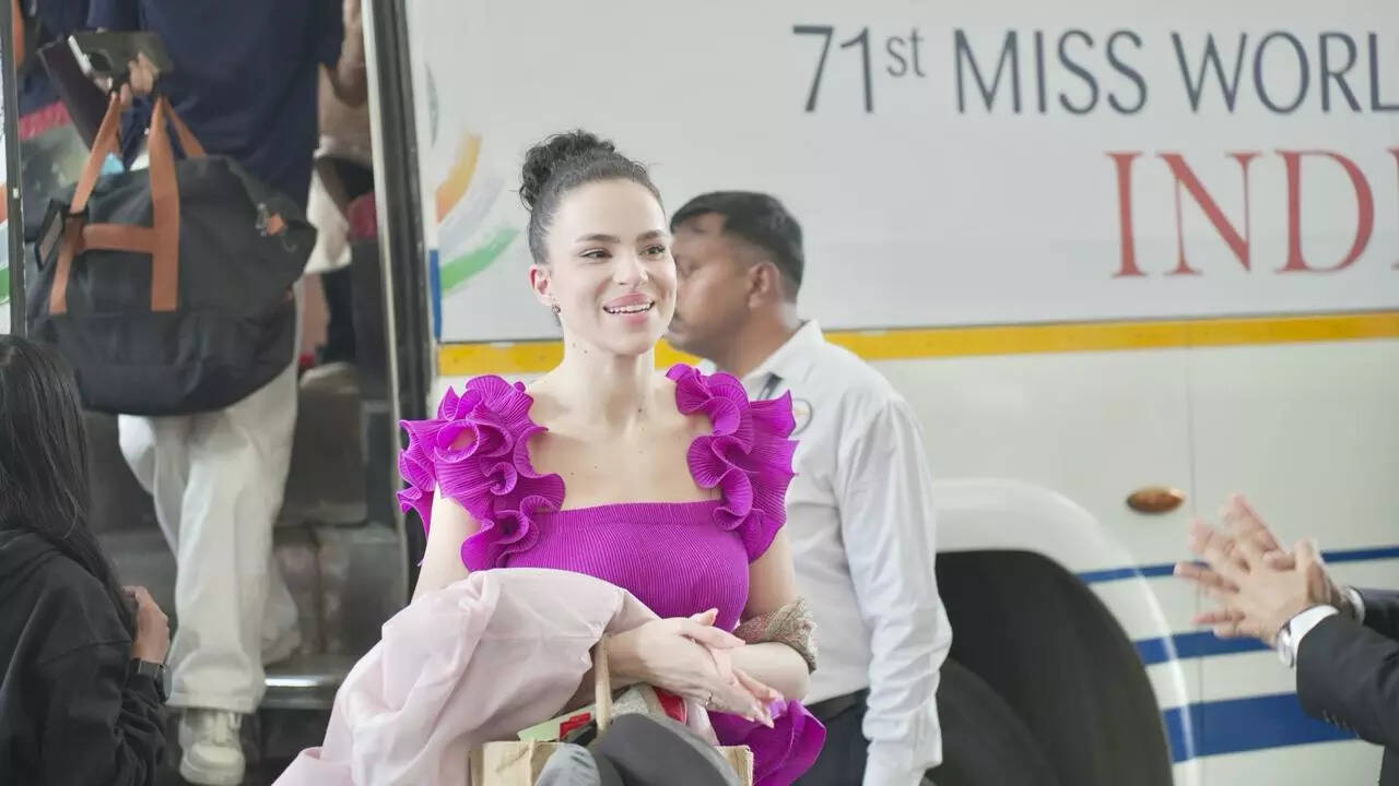 The 71st Miss World delegates arrive in the city of dreams Mumbai to ...