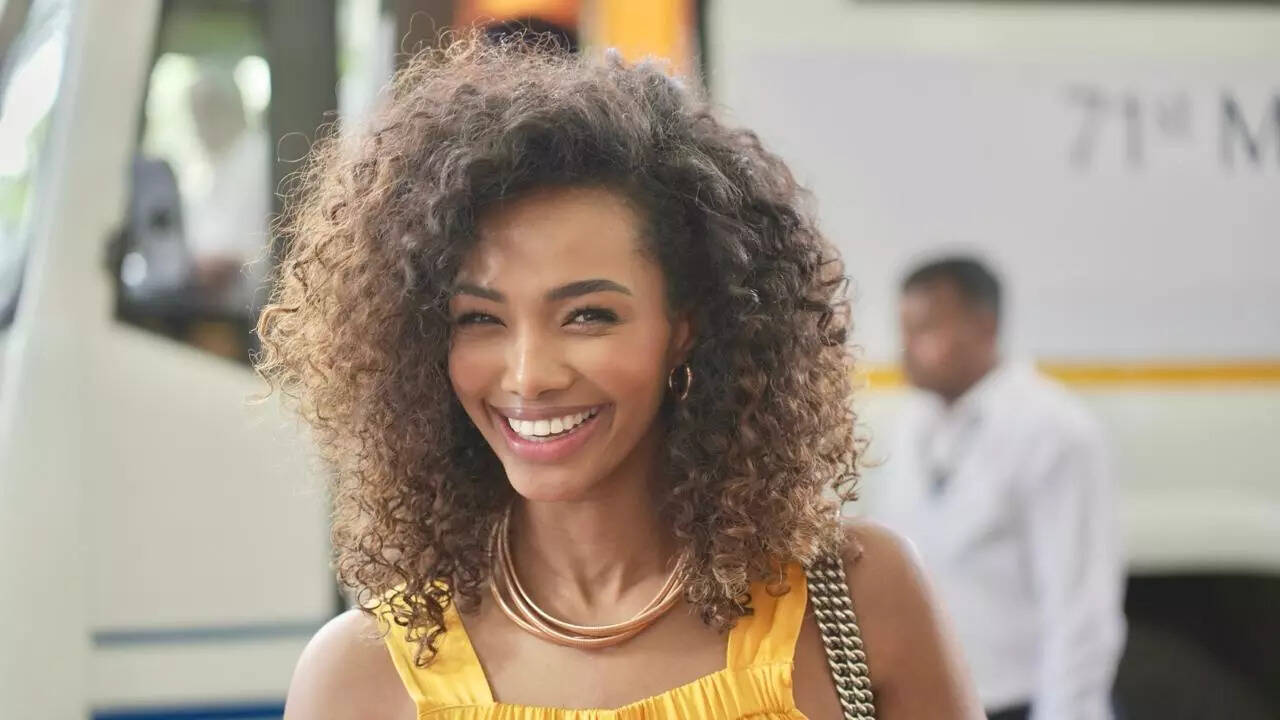 The 71st Miss World delegates arrive in the city of dreams Mumbai to ...