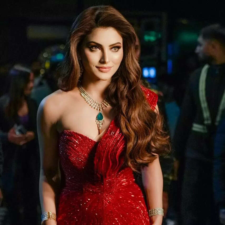 Urvashi Rautela paints the town red in DL Maya's fiery one-shoulder gown!