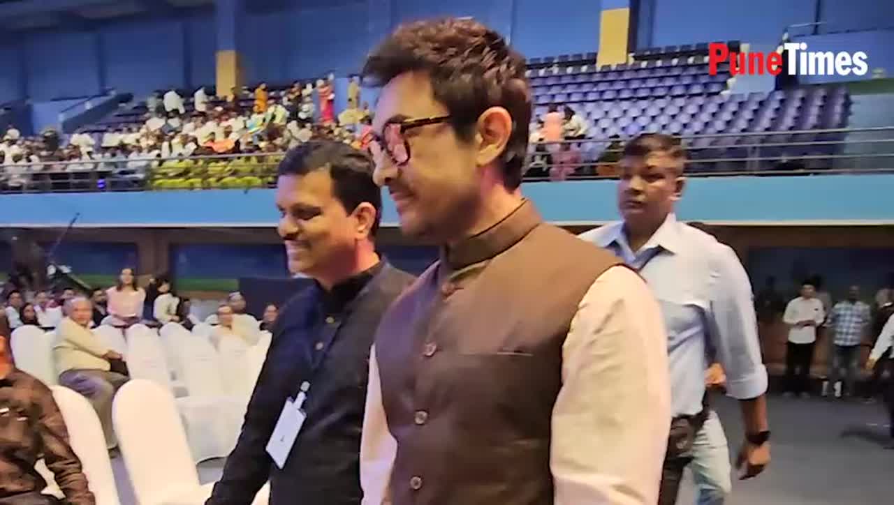 Amir Khan spotted at Pani foundation event in Pune