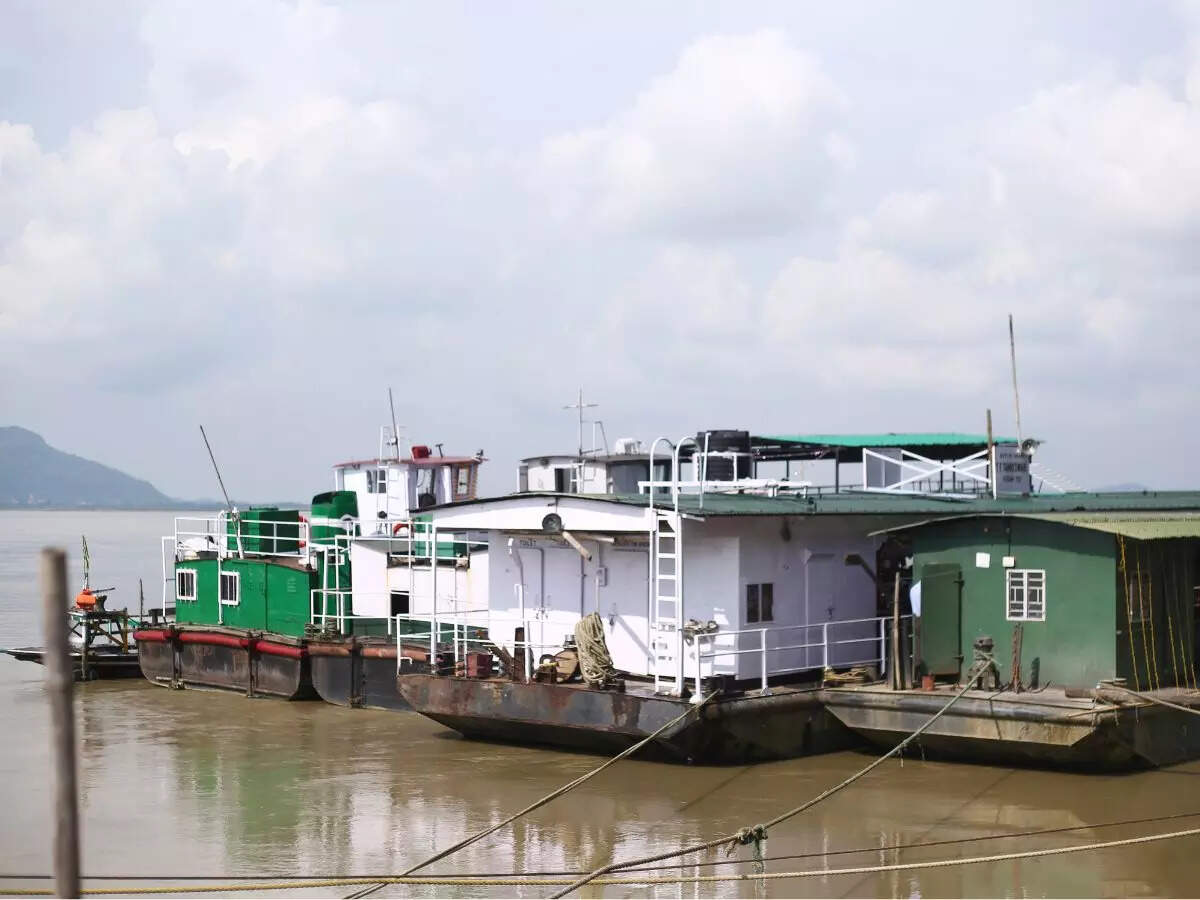 This river in Assam is the only MALE river in India! Can you guess the ...