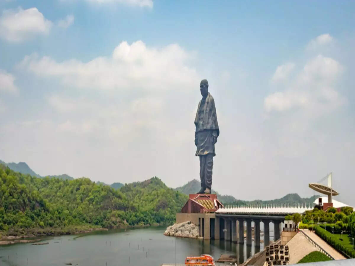 Bill Gates visited Gujarat’s Statue of Unity. When are you planning ...