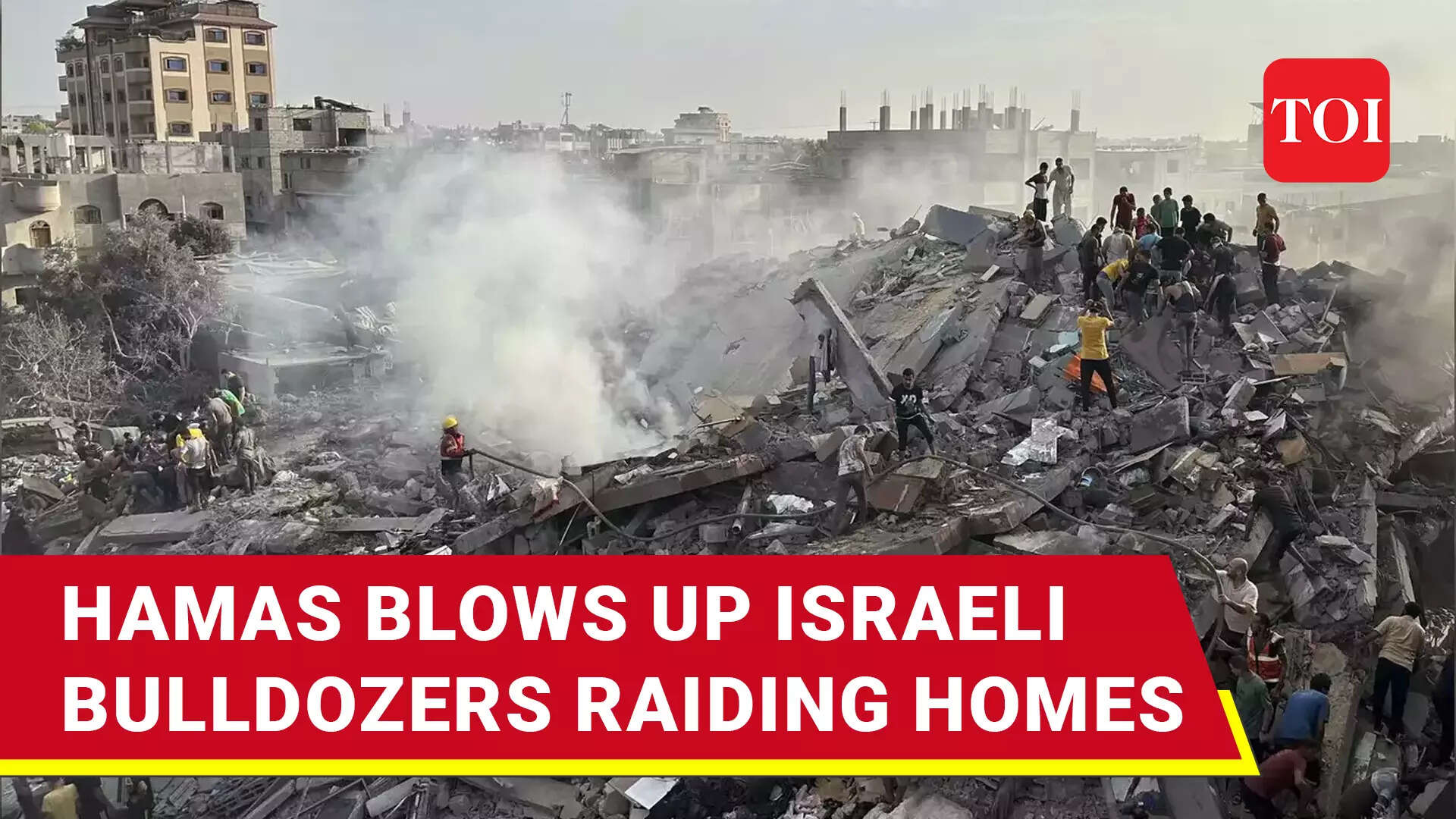 Caught on cam: Hamas militants obliterate Israeli military bulldozer in ...