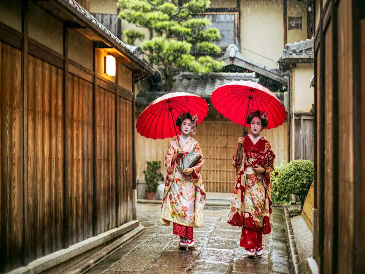 Japan: Kyoto imposes ban on tourist entry into the private alleys of ...