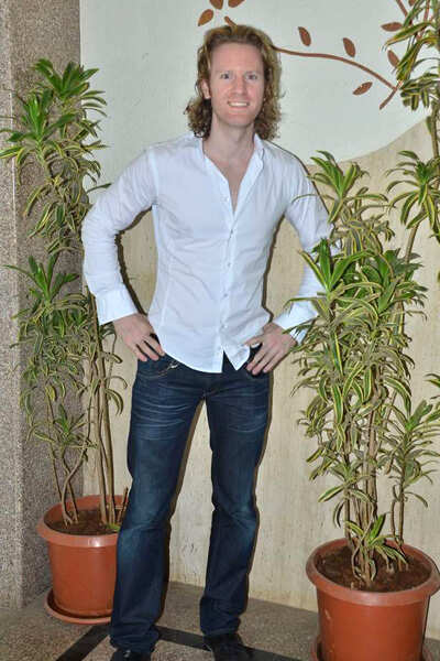 Alex O'Neil during designer Aarti Vijay Gupta's collection preview