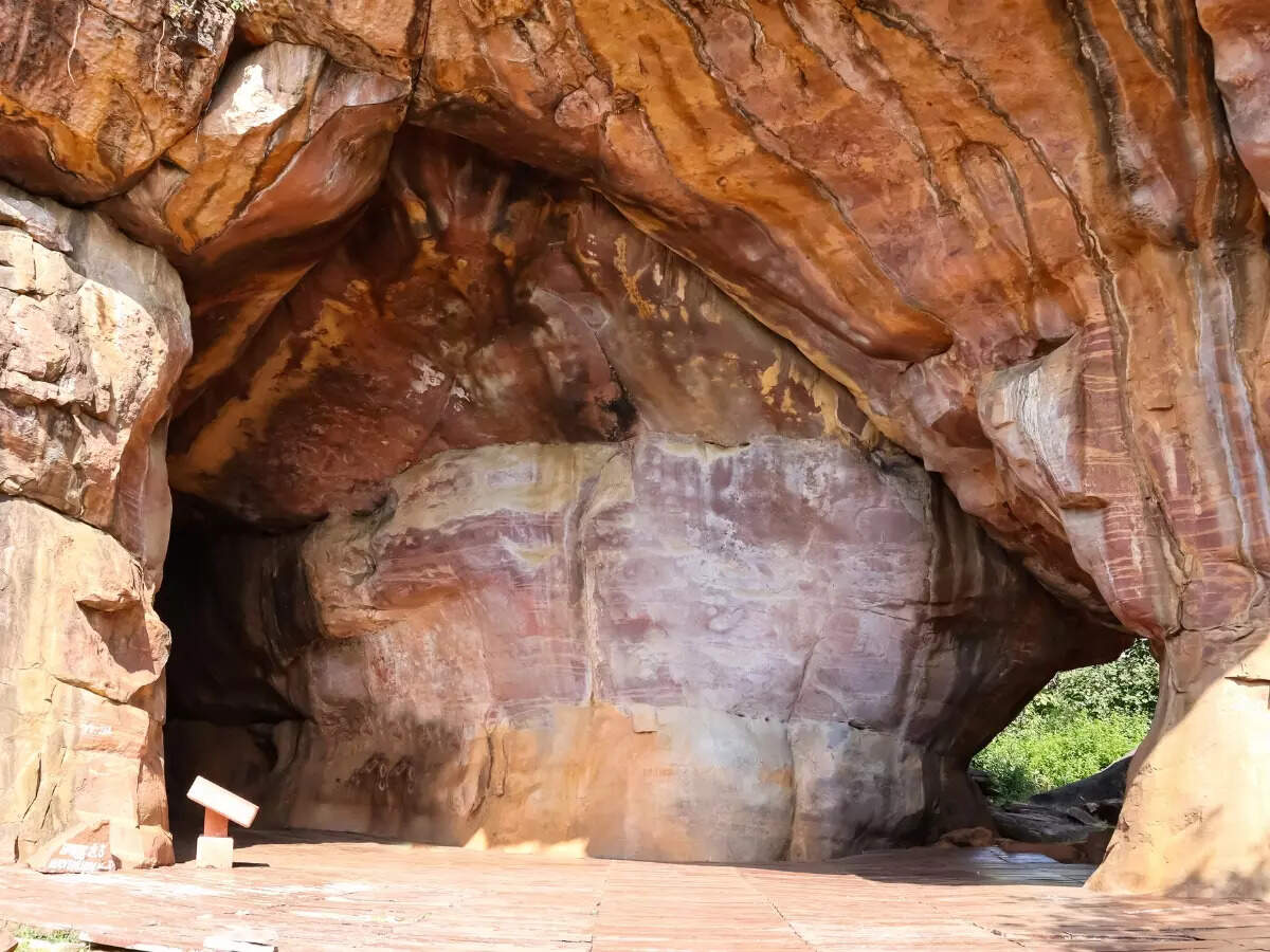 Reasons to explore Bhimbetka, India’s oldest rock shelters | Times of ...