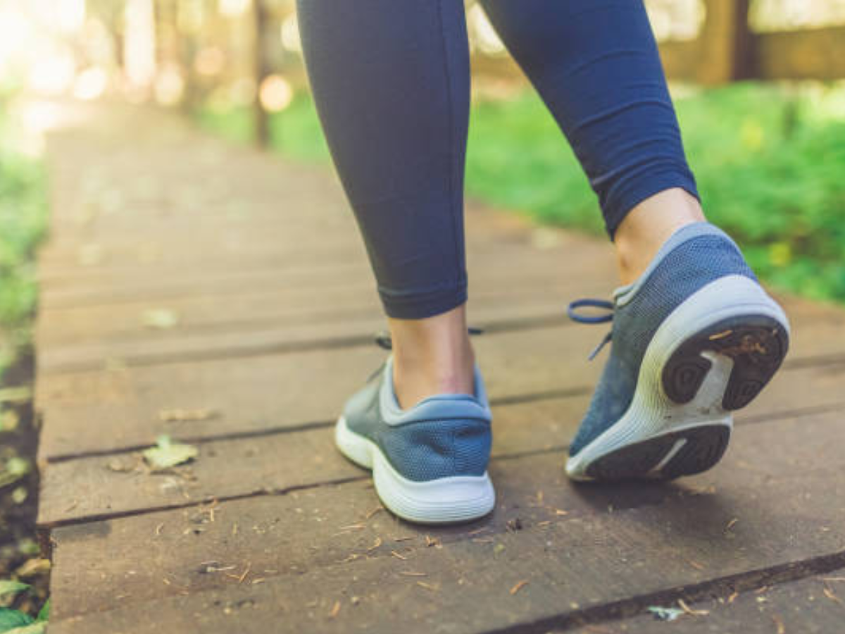 10 effective tips for walking suitable for all age groups
