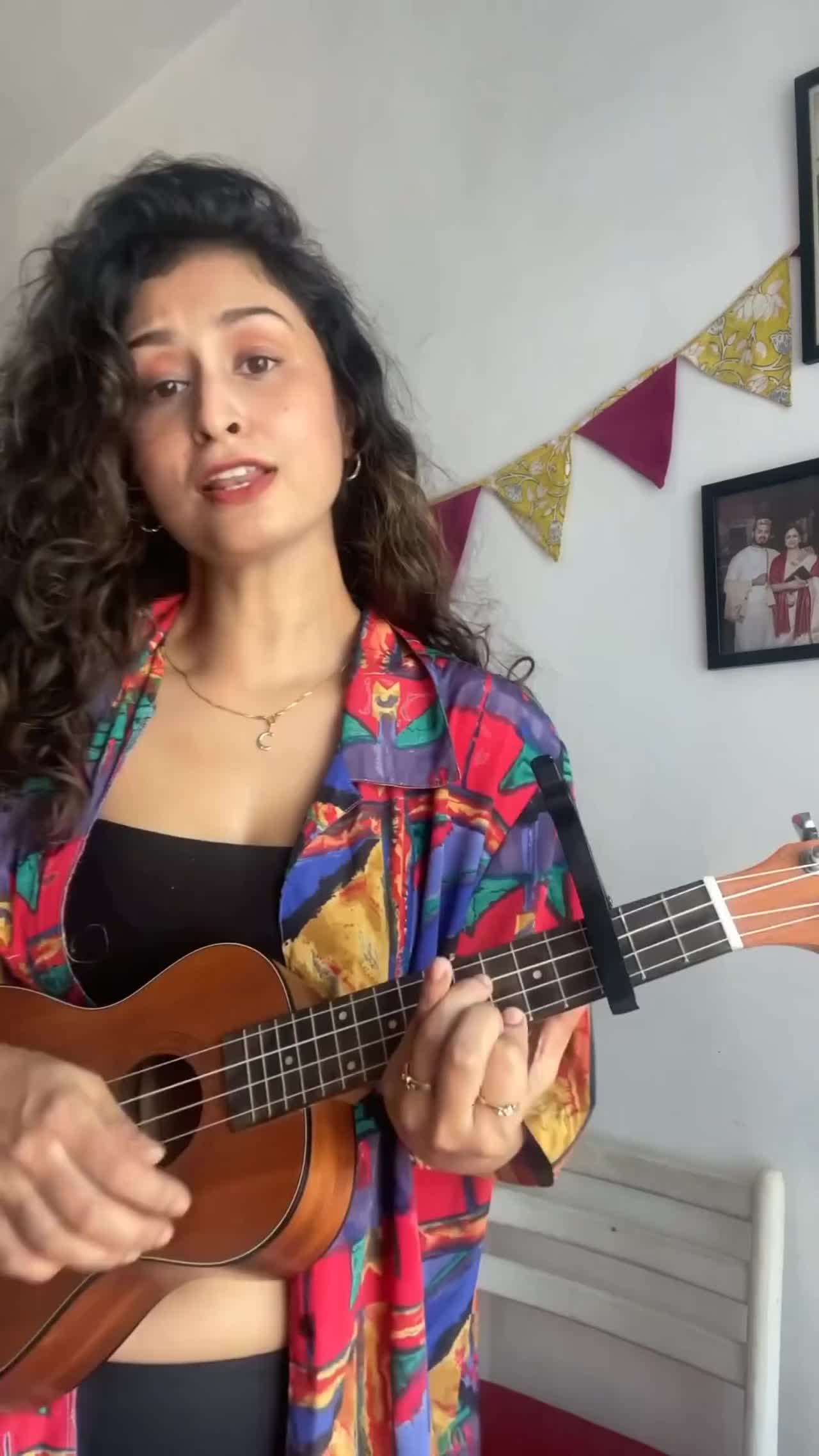 Satarupa Chitarangada treats the gram with her rendition of Baar Baaar ...