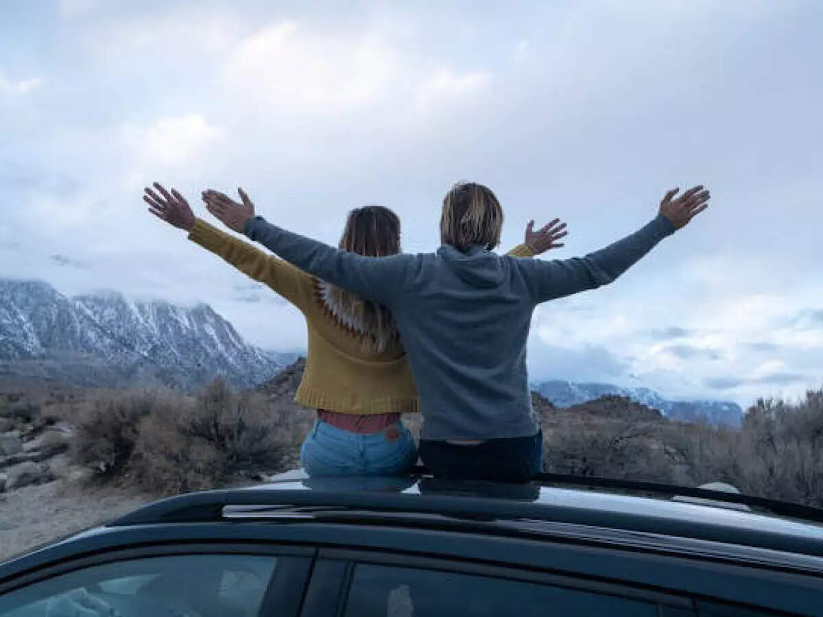 How To Balance Independence And Togetherness In A Relationship