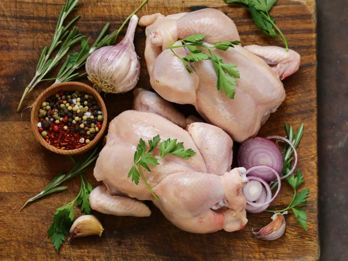 3 ways to check freshness of chicken at home