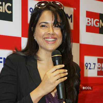 Sameera Reddy smiles while speaking at the launch of the national 'Red ...