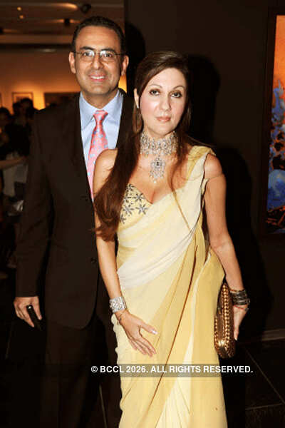 Ricky and Laila Lamba during Jaideep Mehrotra's art show