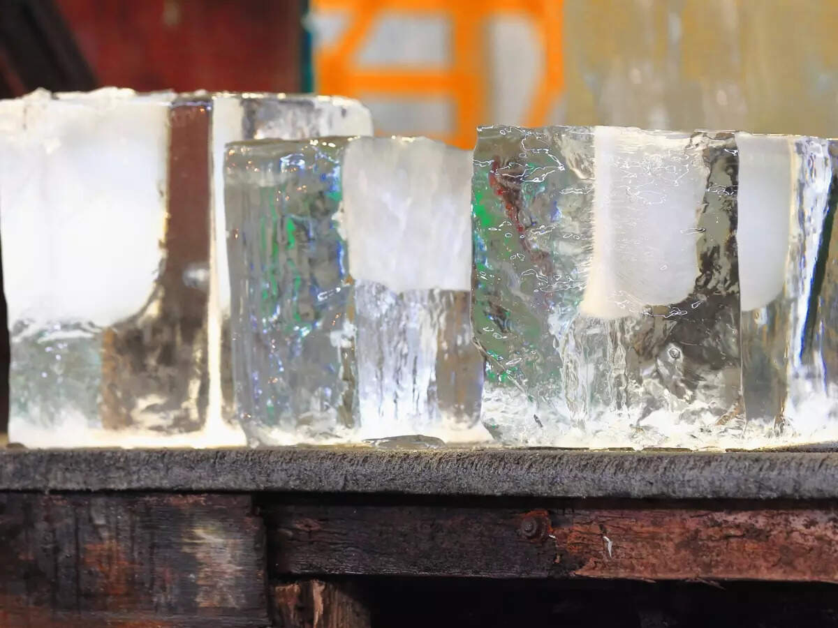 How raw ice added in juices and roadside drinks can actually be dangerous
