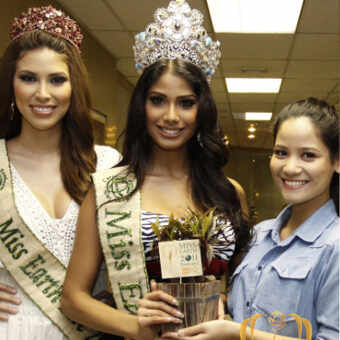Miss Earth 2010 winner Nicole Faria in Thailand