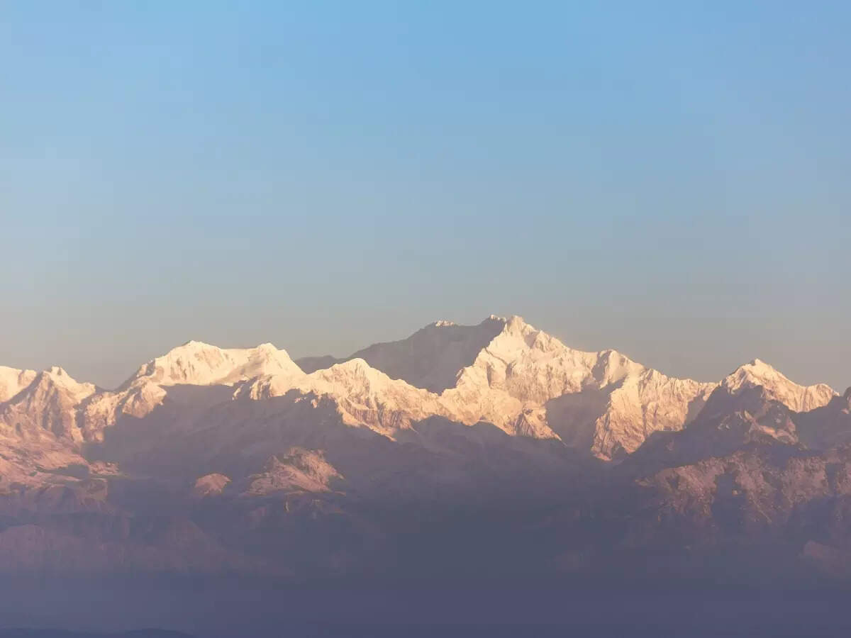 Darjeeling’s Tiger Hill: A sunrise to remember | Times of India Travel
