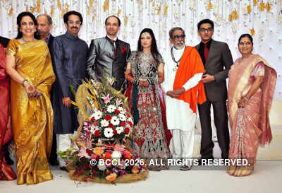 Uddhav Thackeray with wife Rashmi and Balasaheb Thackeray during niece ...