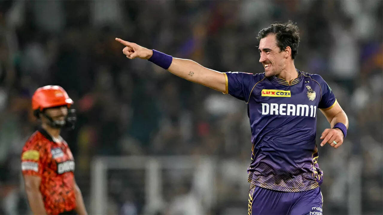 'Everyone called him a mad man but...': Internet bows…