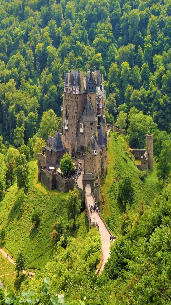 8 Most Beautiful Castles Around The World Interior Design