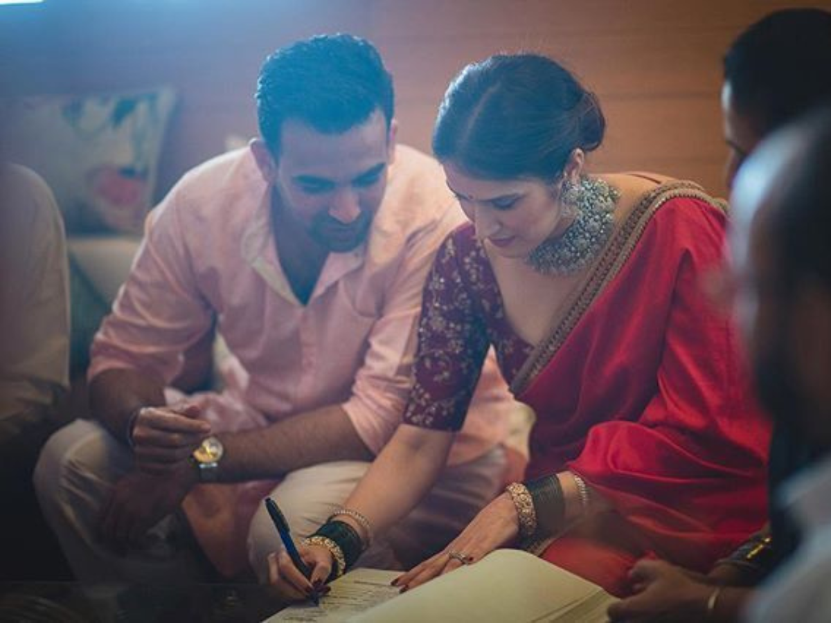Sagarika Ghatge: Revisiting the wedding sari of Zaheer Khan's wife ...
