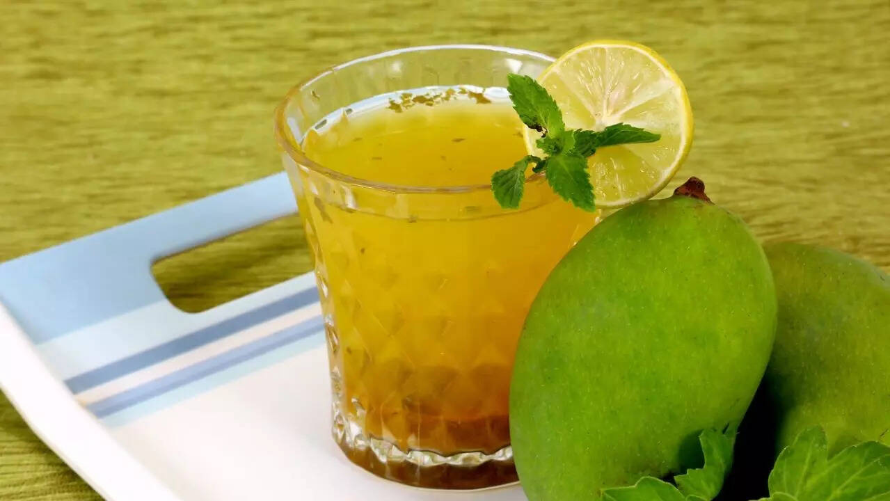 5 natural drinks that balance electrolytes in the body