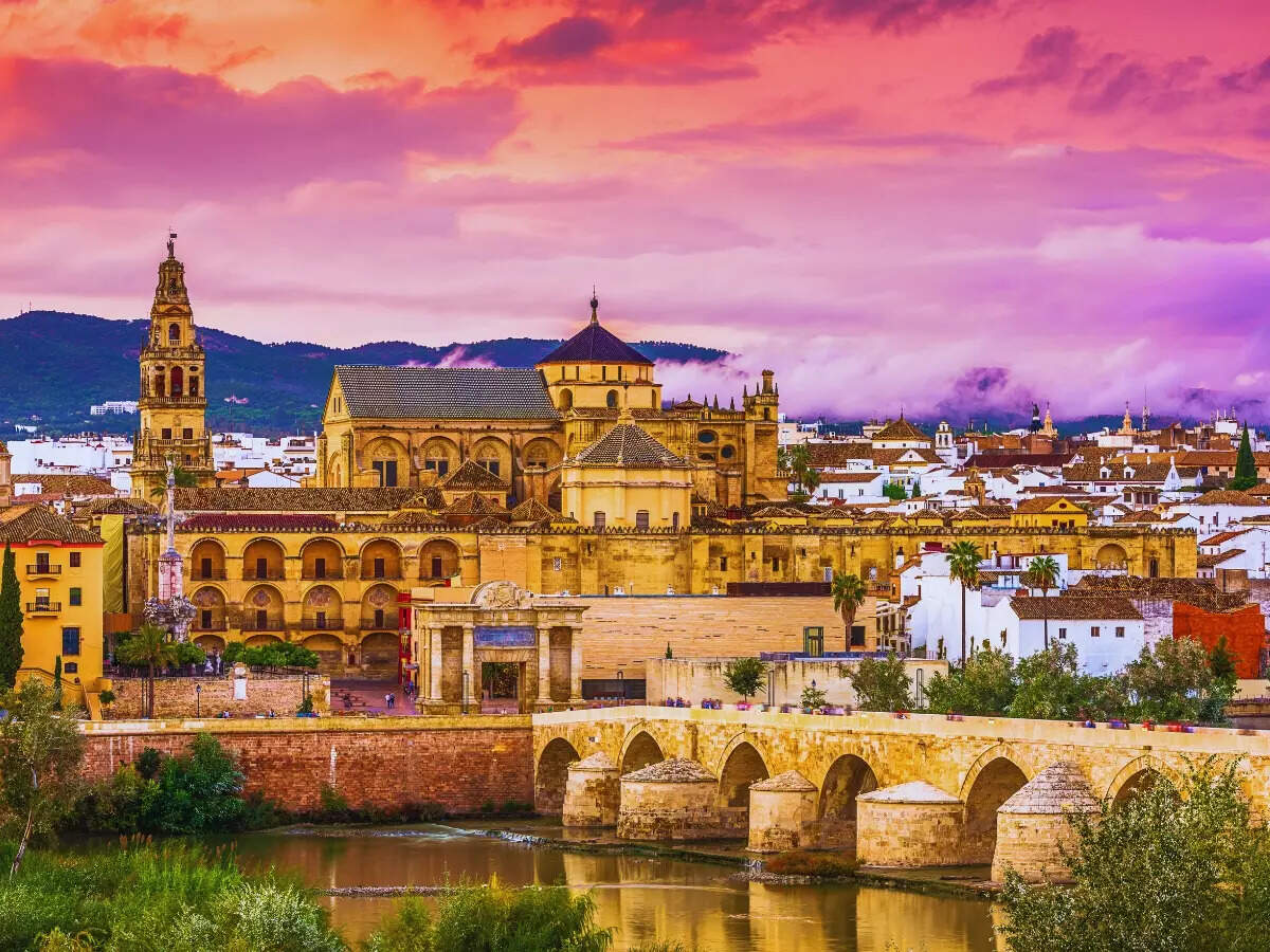 Historical Monuments In Spain 3 Must See Historical Landmarks In