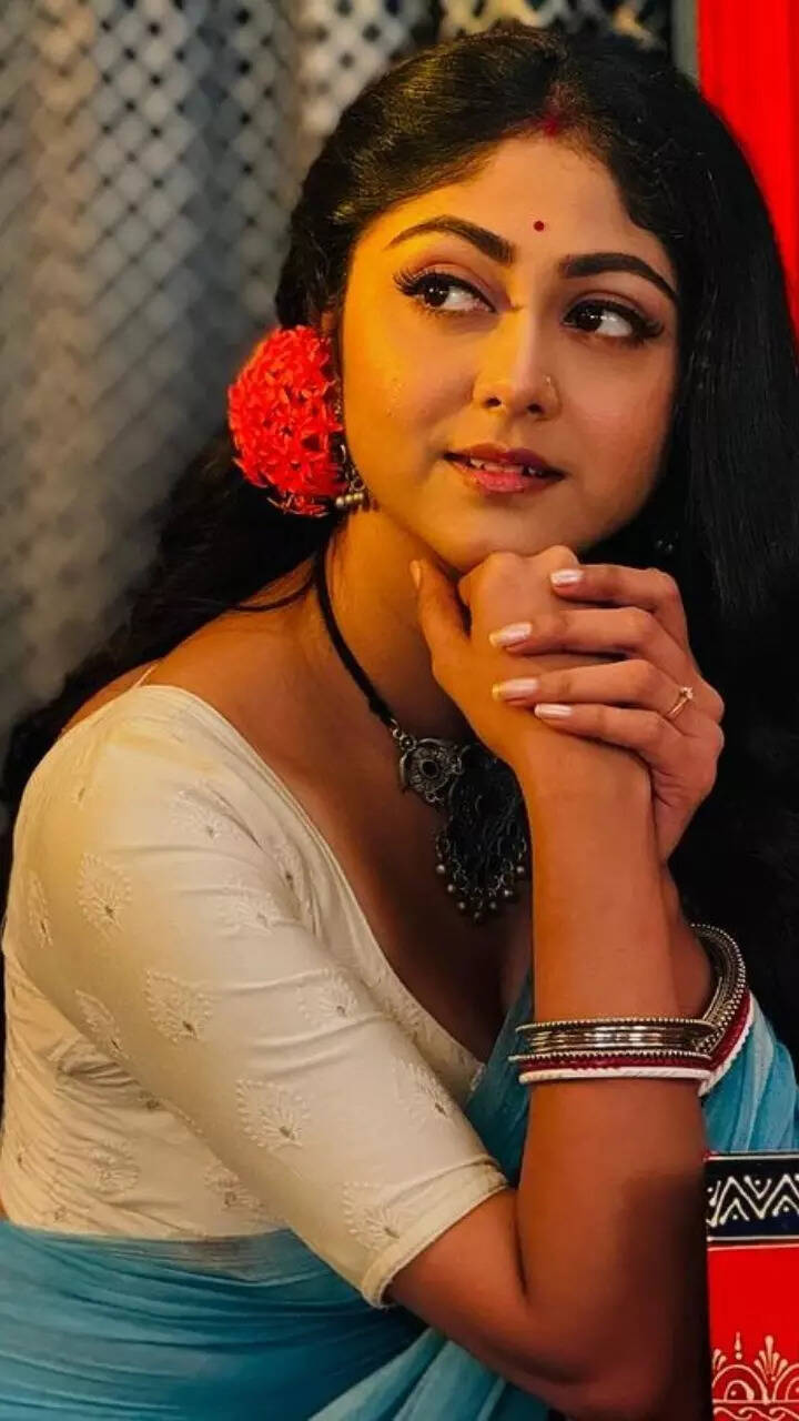 Susmita Dey’s top looks as ‘Kotha’ | The Times of India