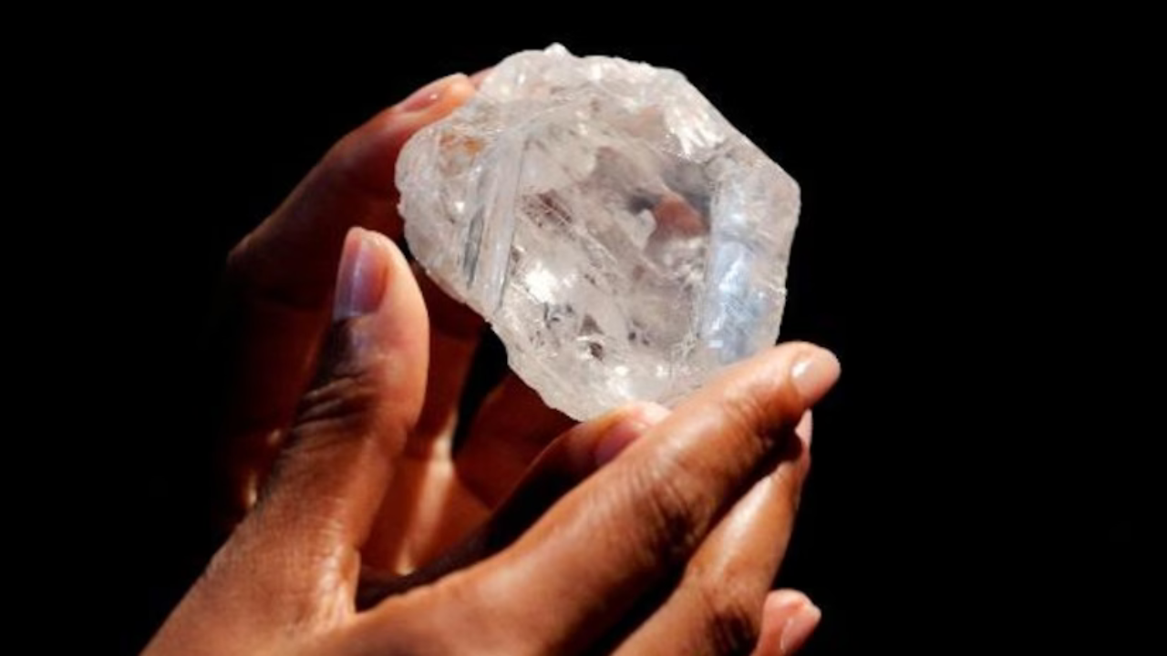 World’s top 6 colossal diamonds by carat: Uncovering record-breaking ...