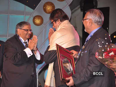 Amitabh Bachchan felicitated during IDMA conference in Mumbai.