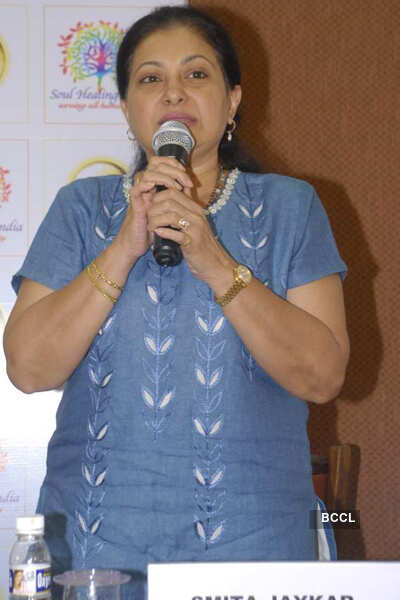 Smita Jaykar at Soul Healing Clinics and Love, Peace, Harmony Centres ...