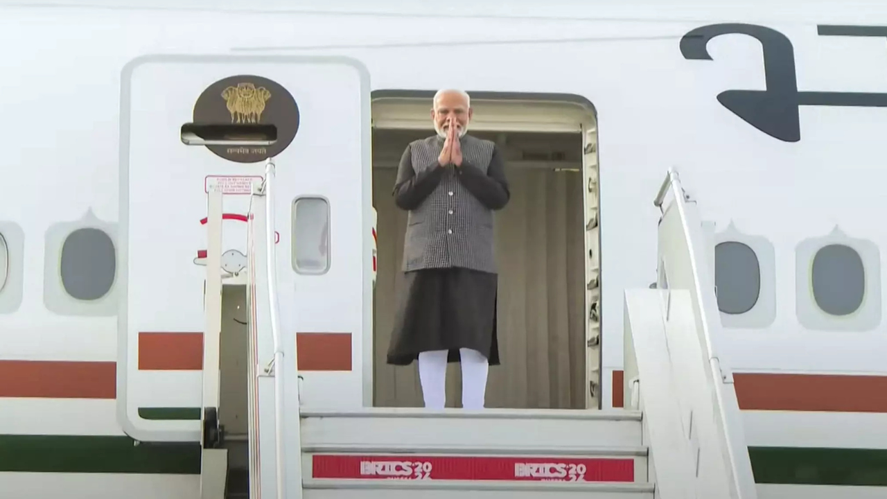 PM Modi in Russia for 16th Brics summit gets rousing and colourful welcome