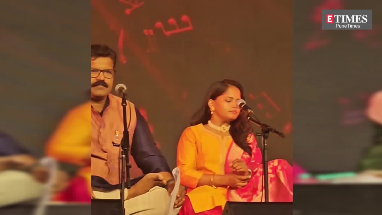 A musical masterpiece: Sharayu Date's Diwali Pahat performance