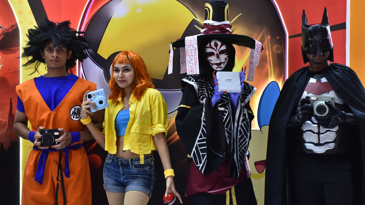 Hyderabad Comic Con 2024 : A visual feast of your favorite heroes and ...